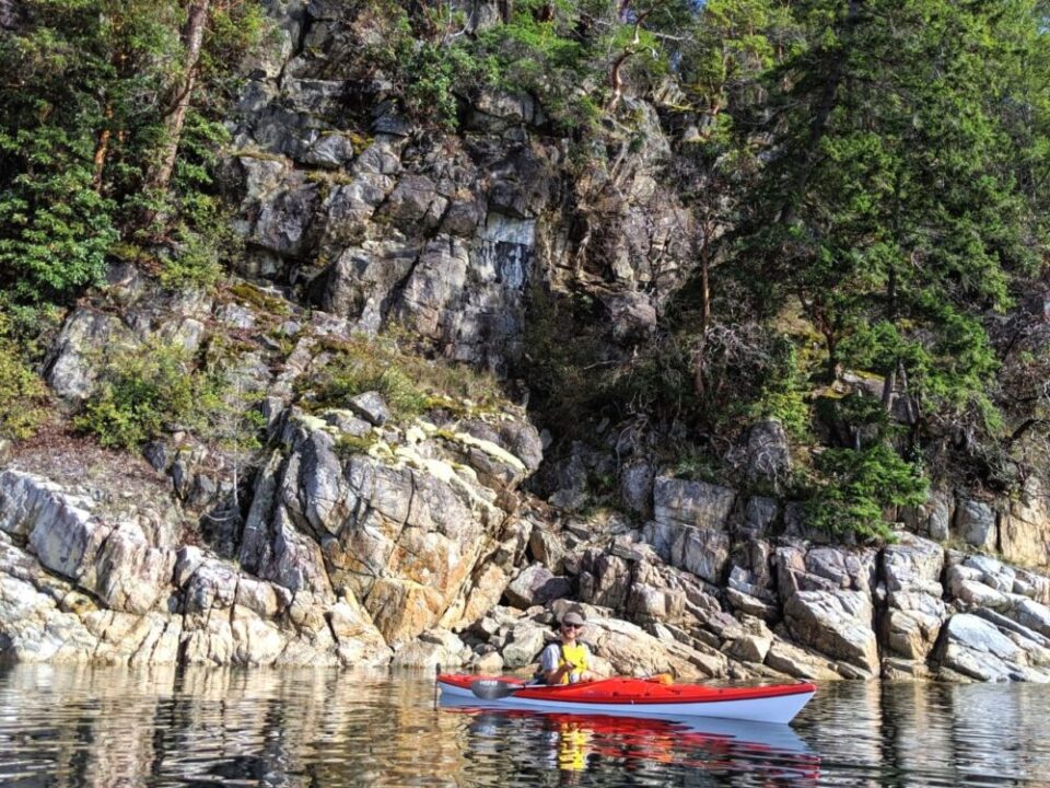 Paddling Desolation Sound, BC: A Guide for Kayakers and Canoeists