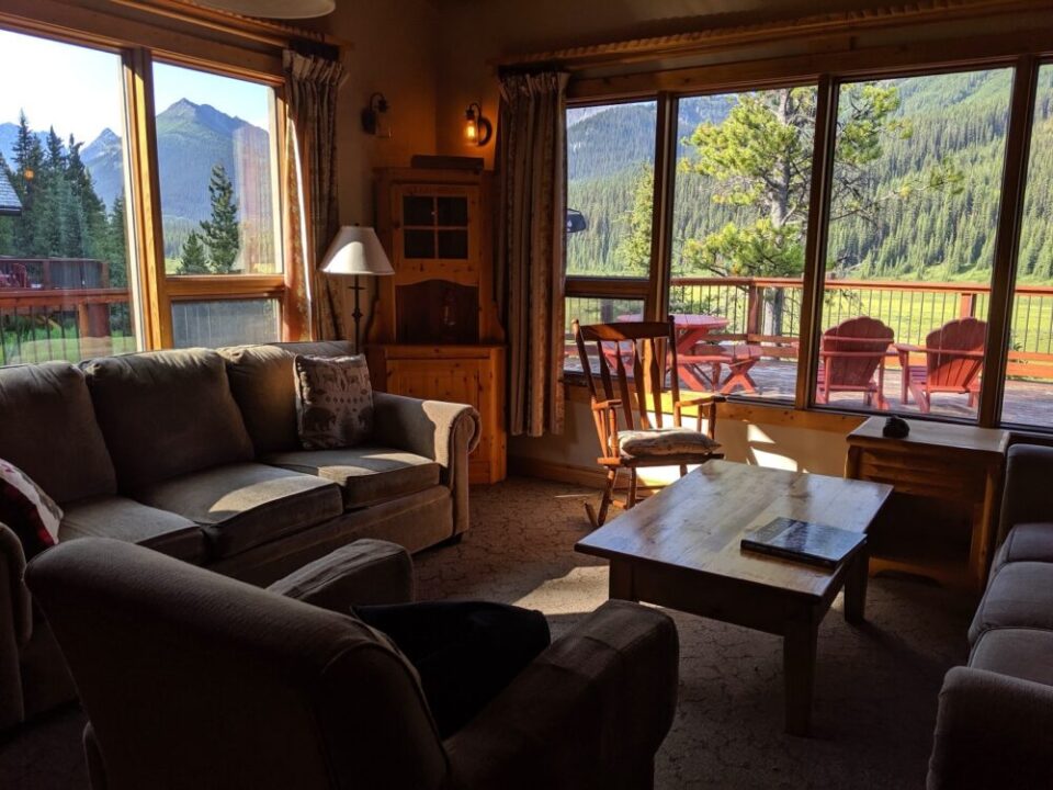 Hiking the Kananaskis Valley from Mount Engadine Lodge, Alberta