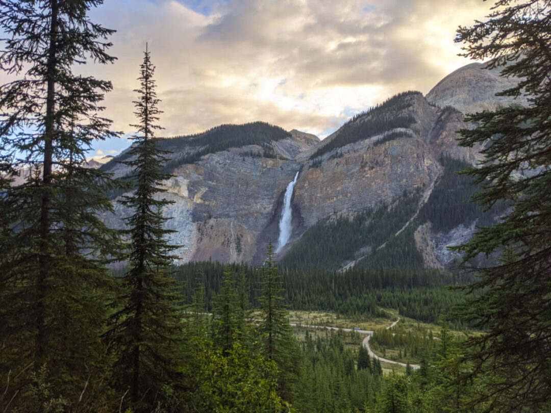 Burgess Shale Walcott Quarry Hike, Yoho National Park