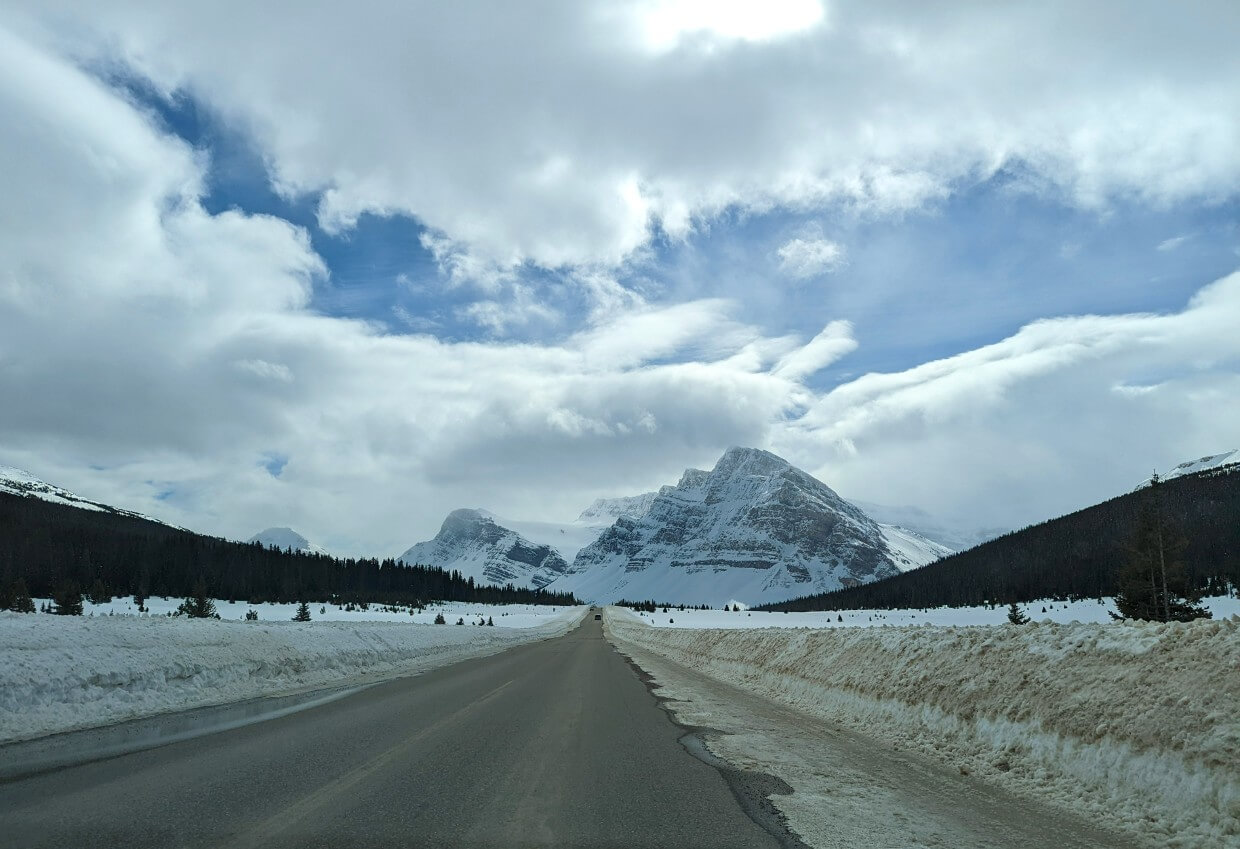 Essential Travel Tips for a Winter Road Trip in Canada | Off Track Travel