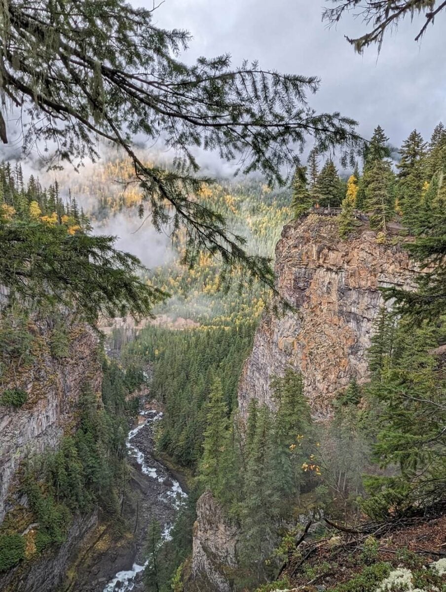 12 of the Best Wells Gray Waterfalls: Trip Planning Guide + Map | Off ...