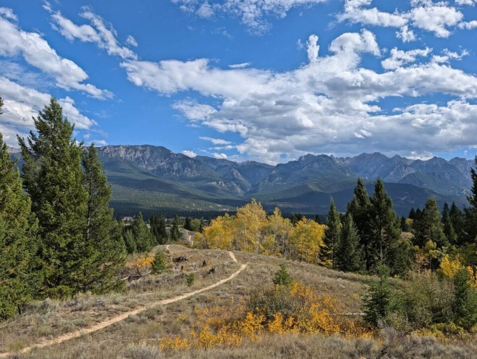 BC's Columbia Valley in Fall: The Best Things to Do & See