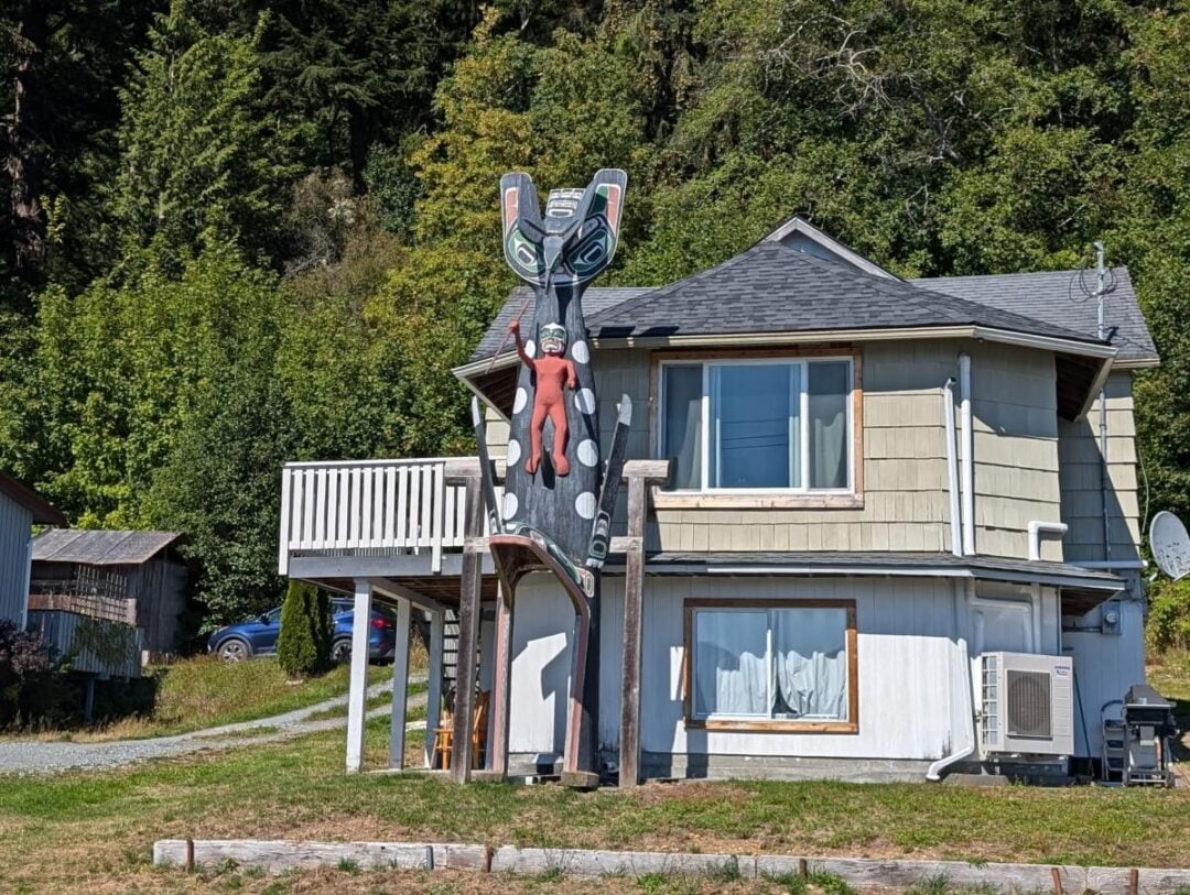 Alert Bay (‘Yalis), British Columbia: Best Things to Do and See | Off ...