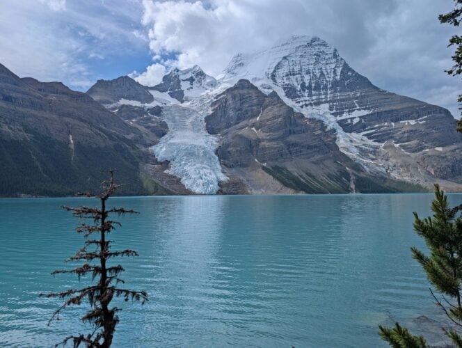 Berg Lake Trail: Complete 2026 Hiking Guide [New Trail Details + Map ...