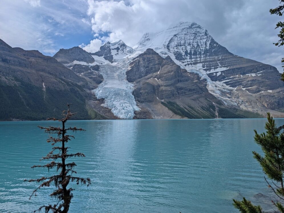 Berg Lake Trail: Complete 2026 Hiking Guide [New Trail Details + Map ...